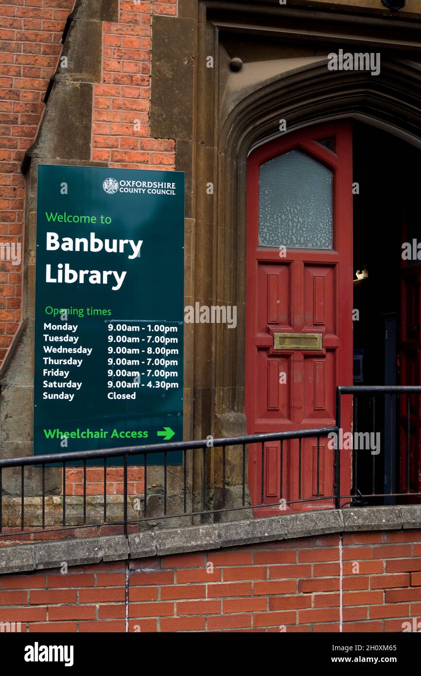 Banbury Library, Oxfordshire, England, UK Stock Photo - Alamy