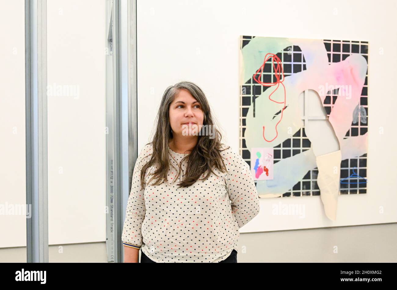 Melissa gordon liquid gestures hi-res stock photography and images - Alamy