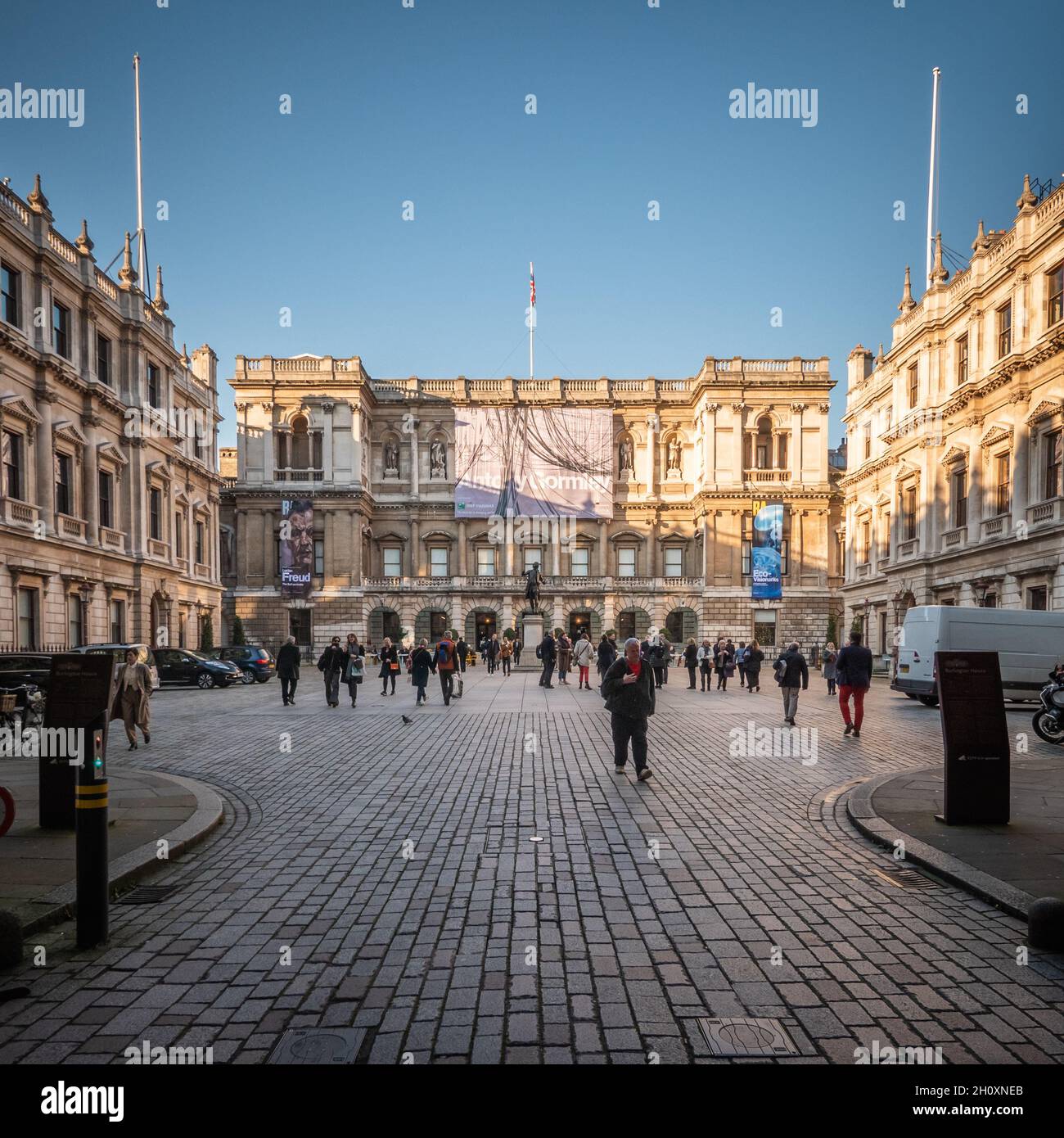 Royal Academy of Arts, London. A wide angle view through the entrance ...