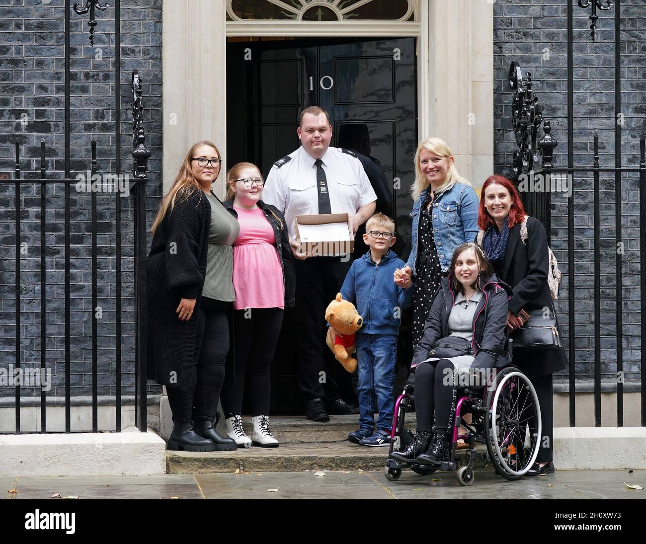 Disabled children and their families, (left to right) Lianne Baker, 31 ...