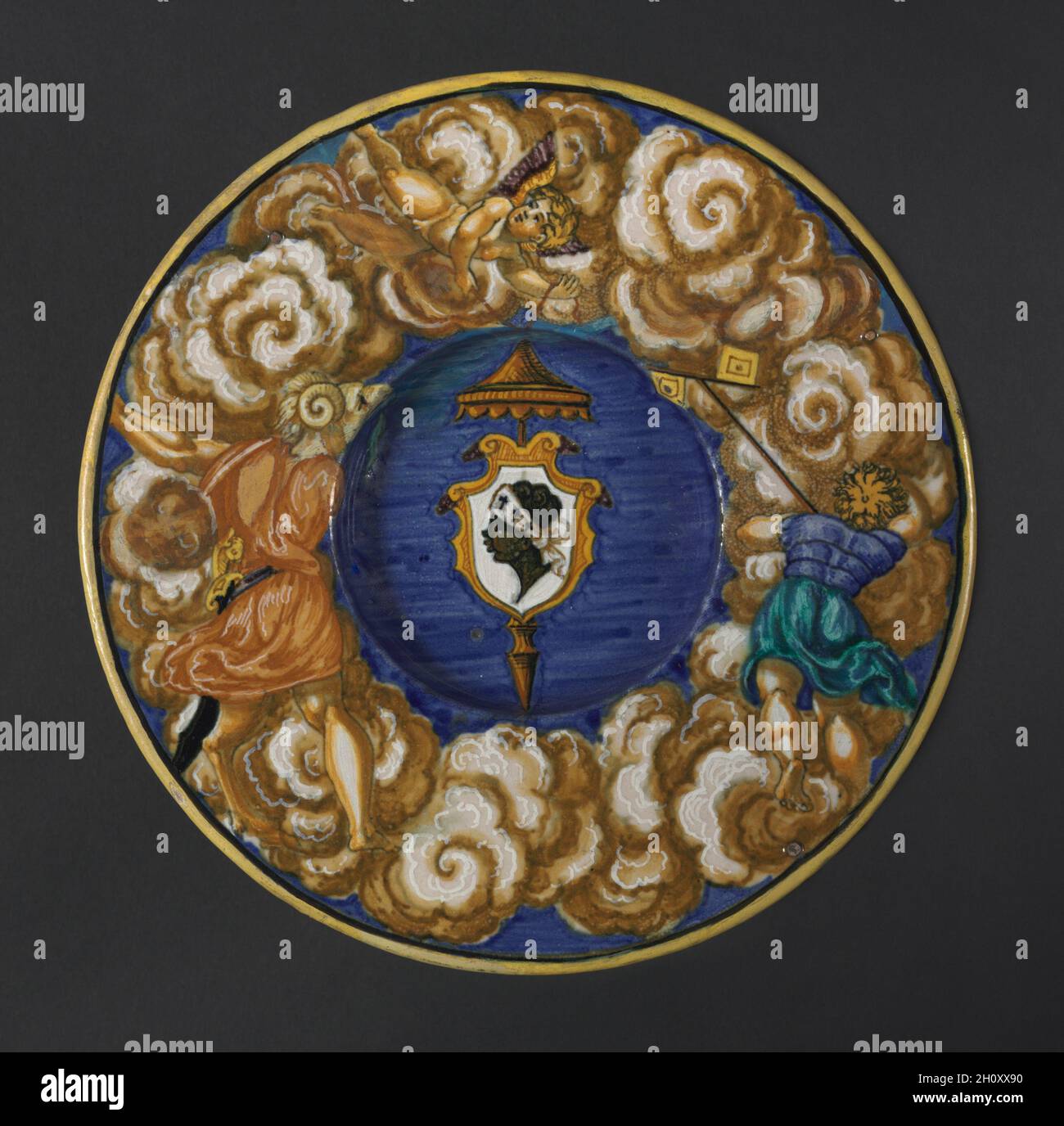 Plate with the Arms of the Pucci Family, 1532. Francesco Xanto Avelli ...