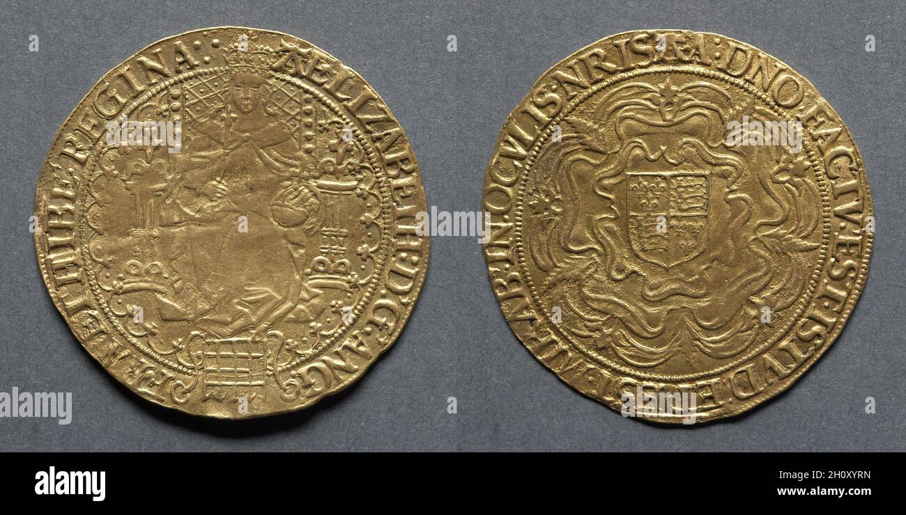 Sovereign of Thirty Shillings: Elizabeth I (obverse); Shield of Arms on ...