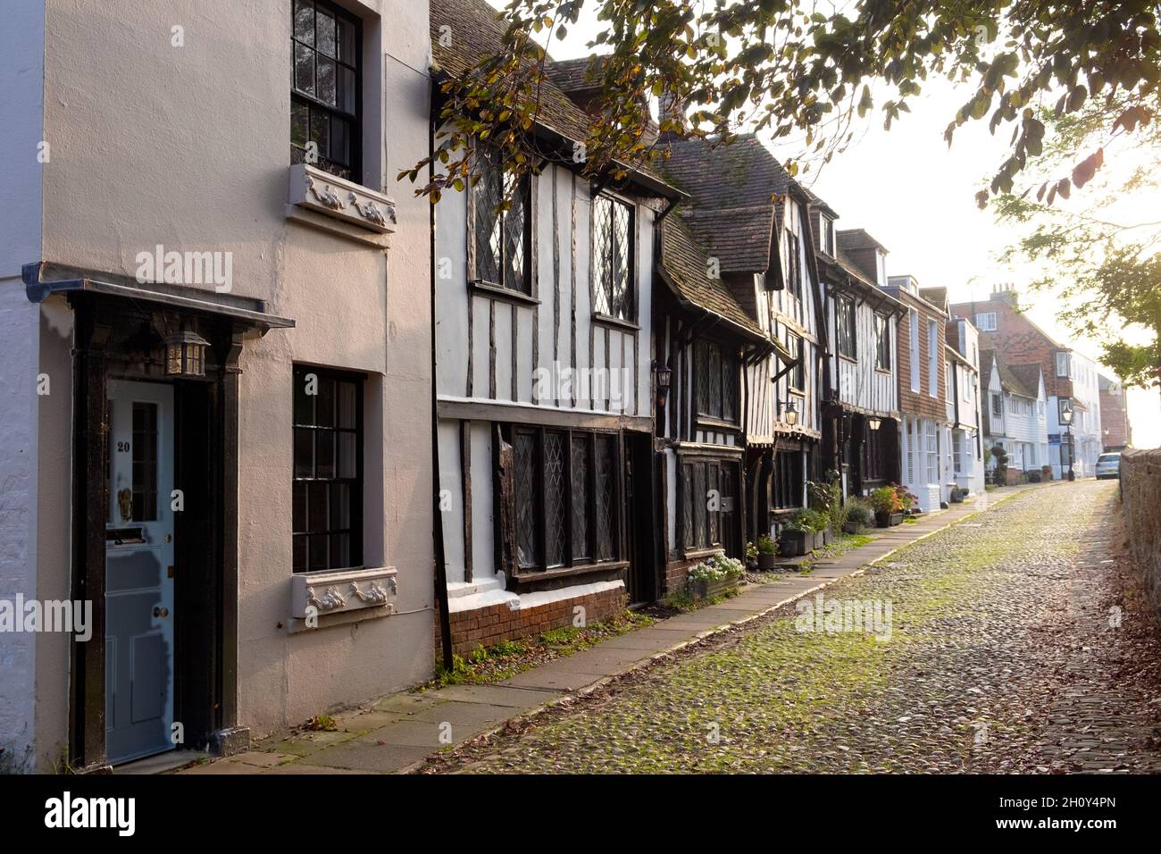 Church square rye houses hi-res stock photography and images - Alamy