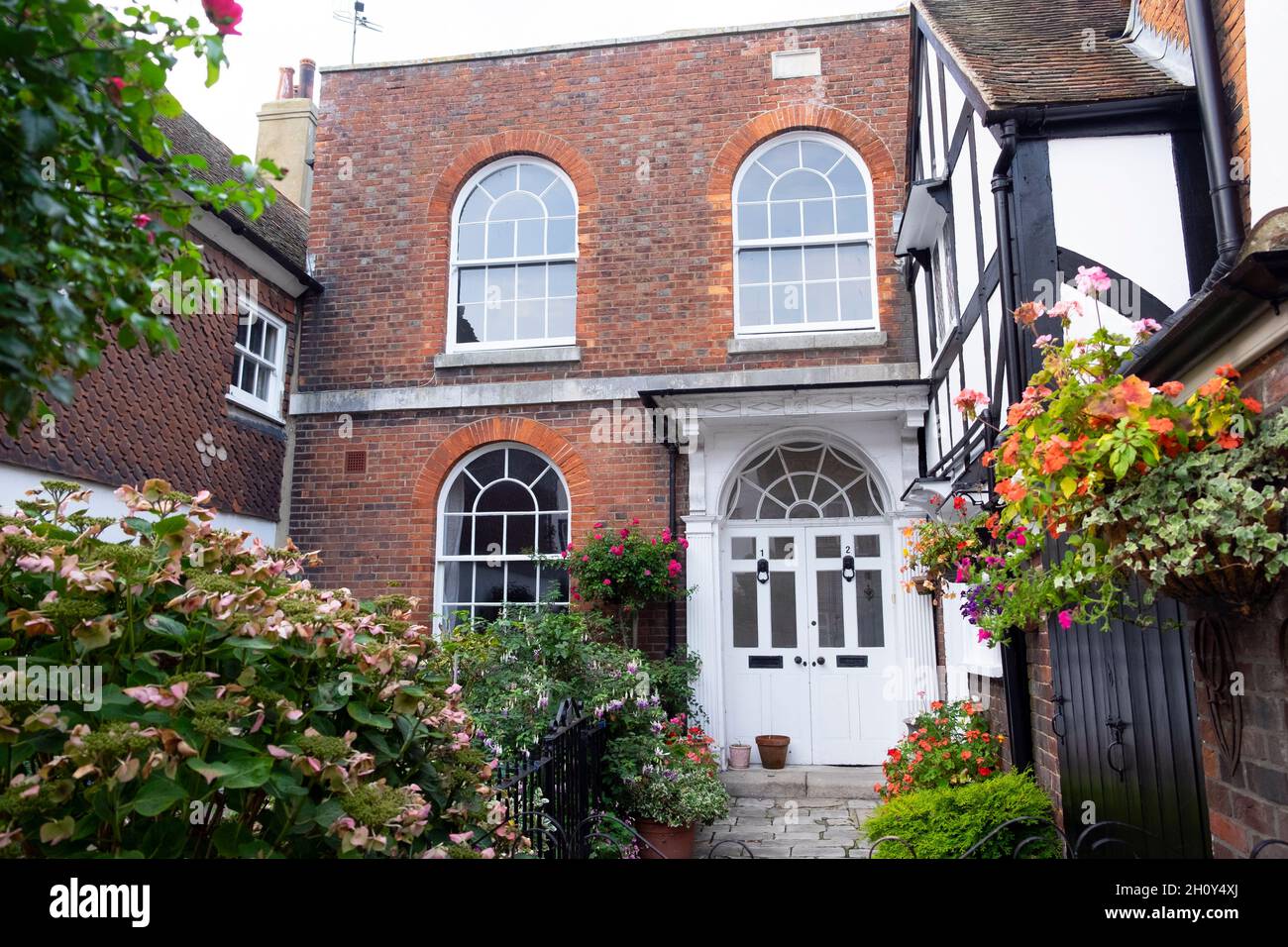Georgian house uk hi-res stock photography and images - Alamy