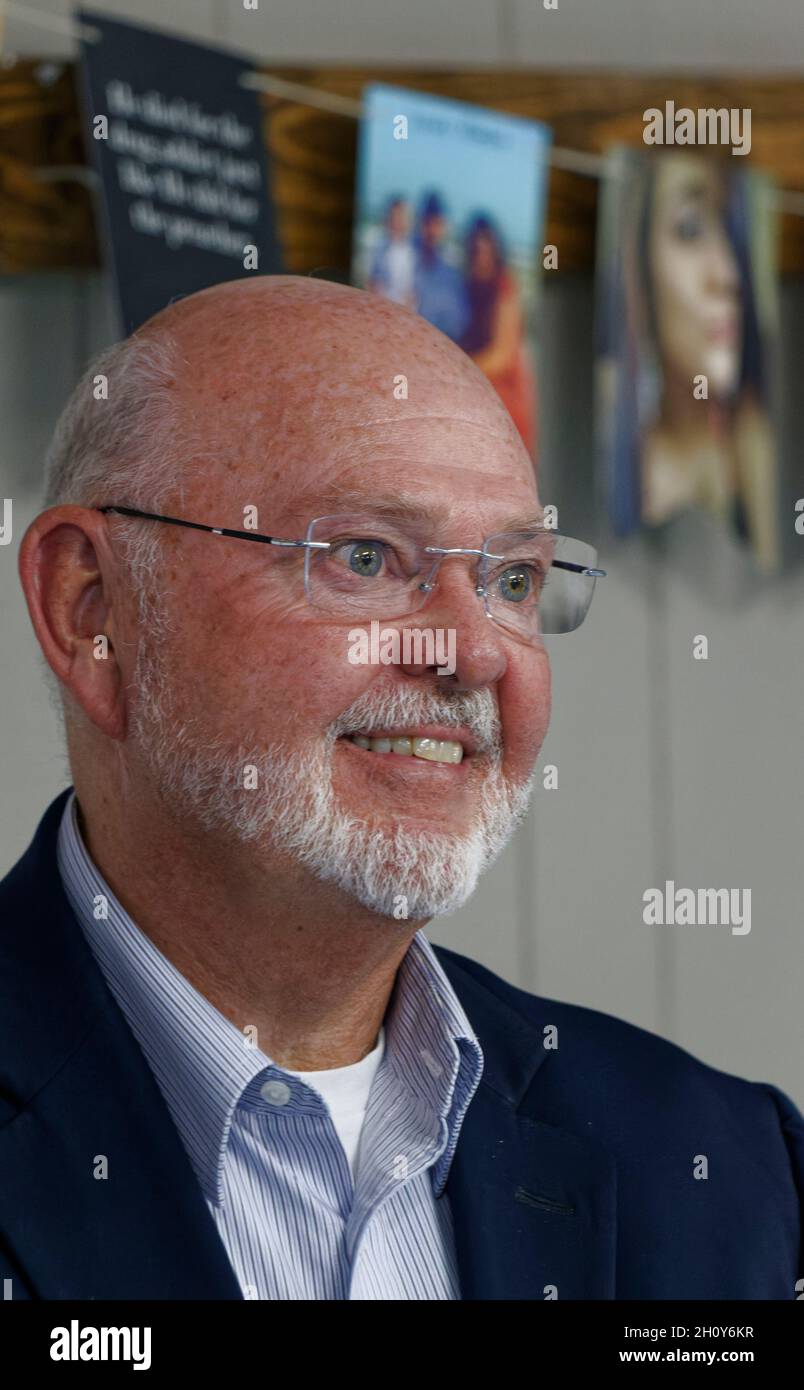Michael everett spitzer hi-res stock photography and images - Alamy