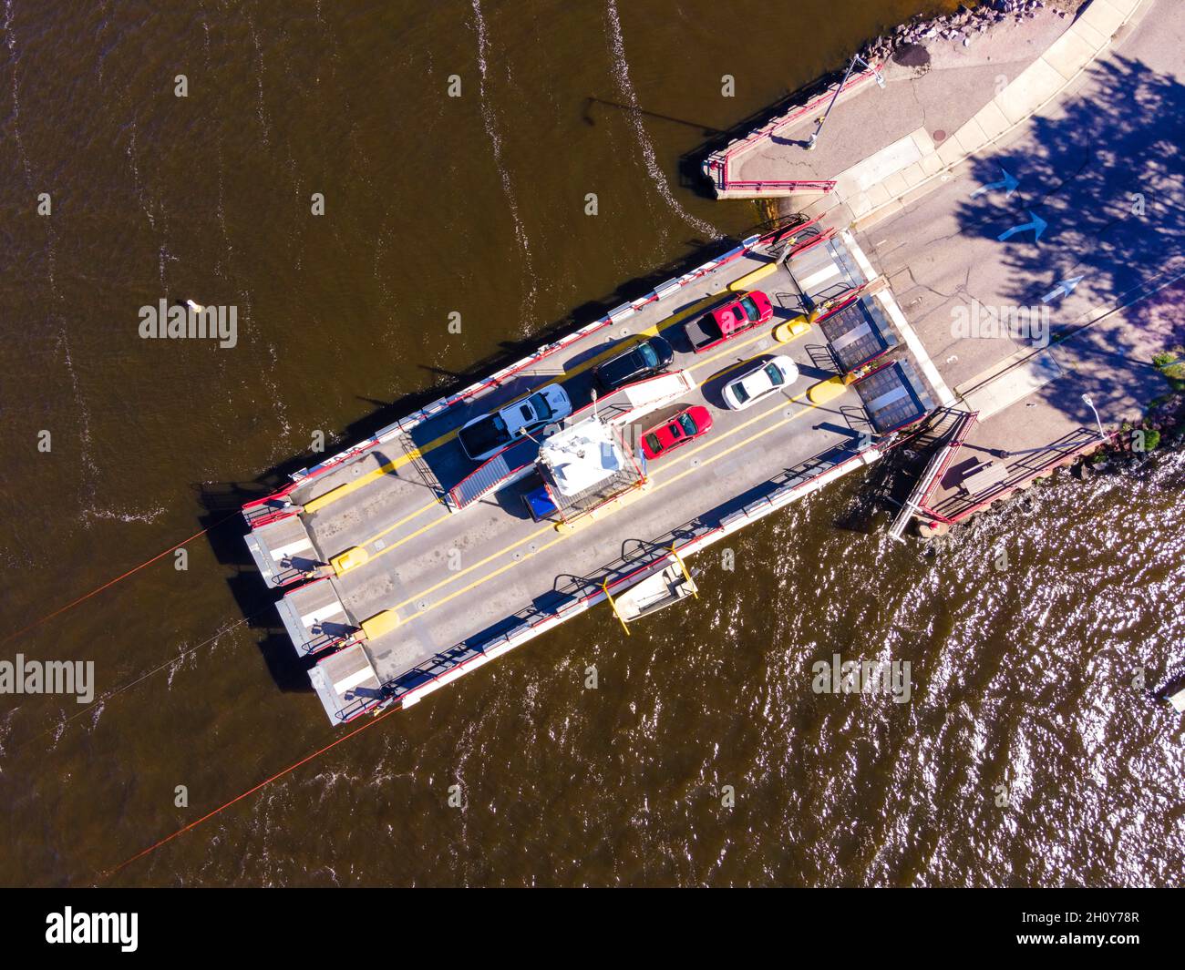 Merrimac ferry wisconsin river hi-res stock photography and images - Alamy