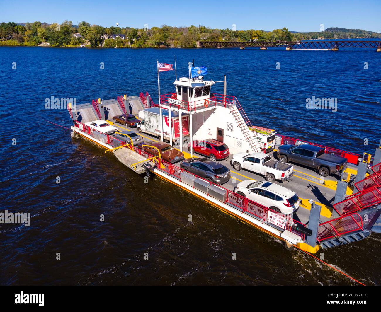 The Merrimac Ferry crosses the Wisconsin River between Merrimac and ...