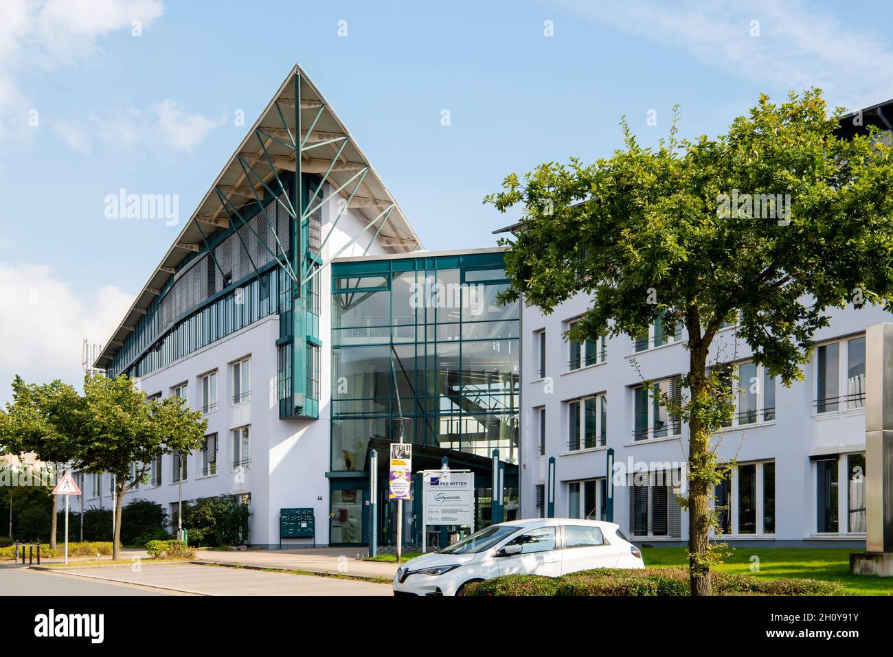 Deutschland, Nordrhein-Westfalen, Witten, Alfred-Herrhausen-Strasse 44 ...