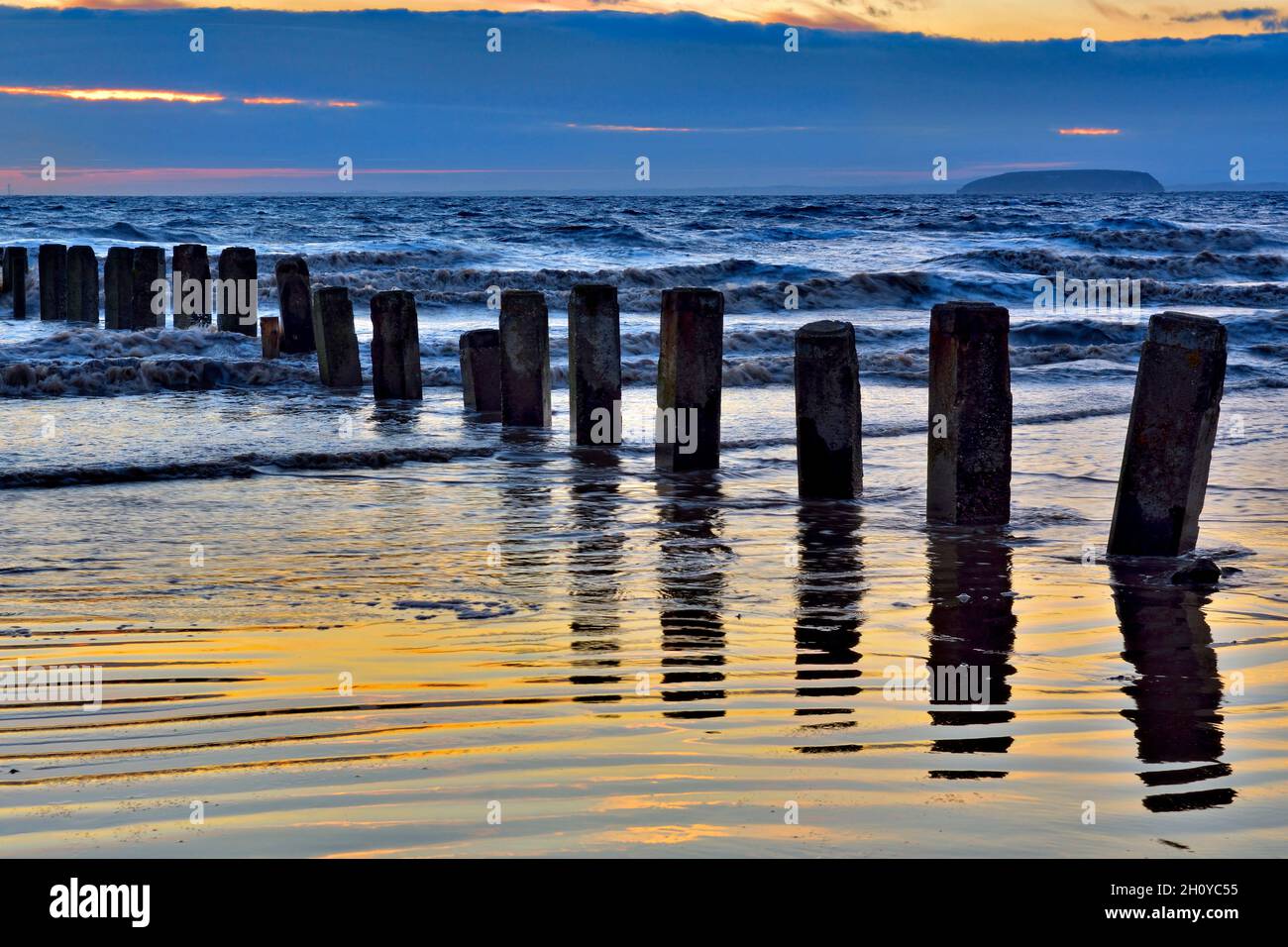 Sunset at Berrow Beach, Burnham-On-Sea, Somerset Stock Photo - Alamy