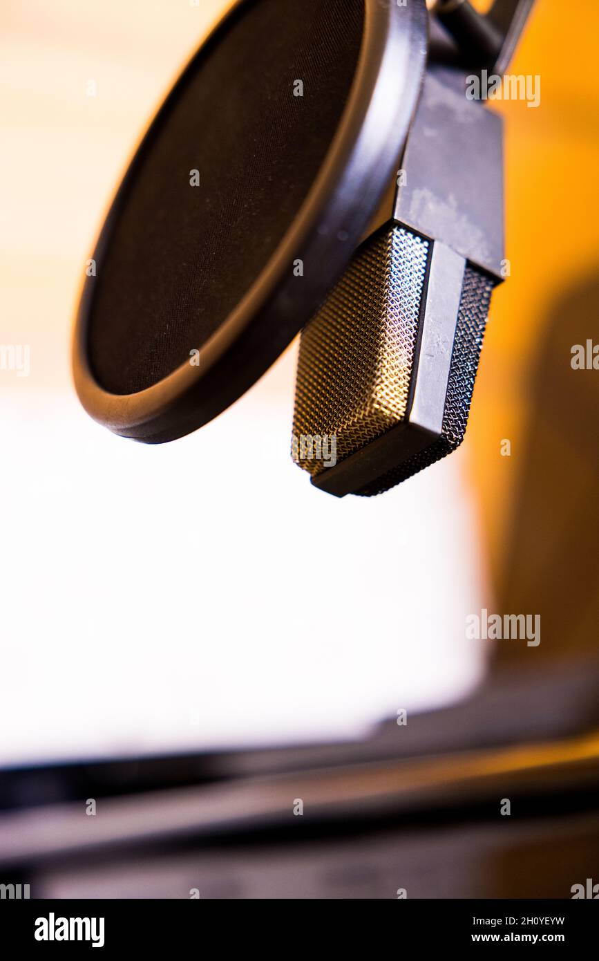 Microphone in the recording studio Stock Photo - Alamy