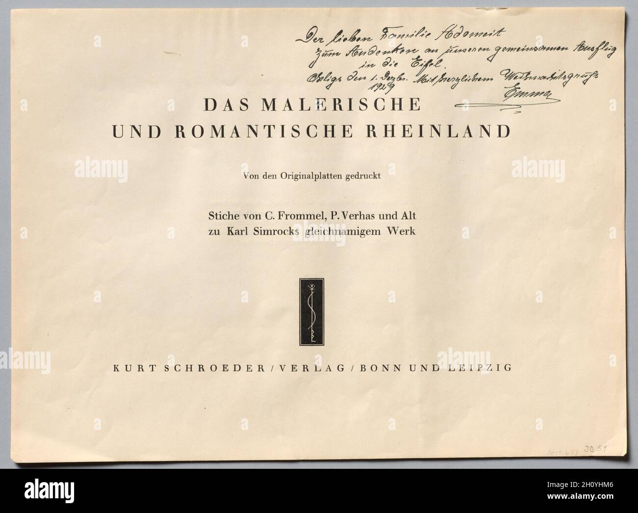 Loose plates hi-res stock photography and images - Alamy