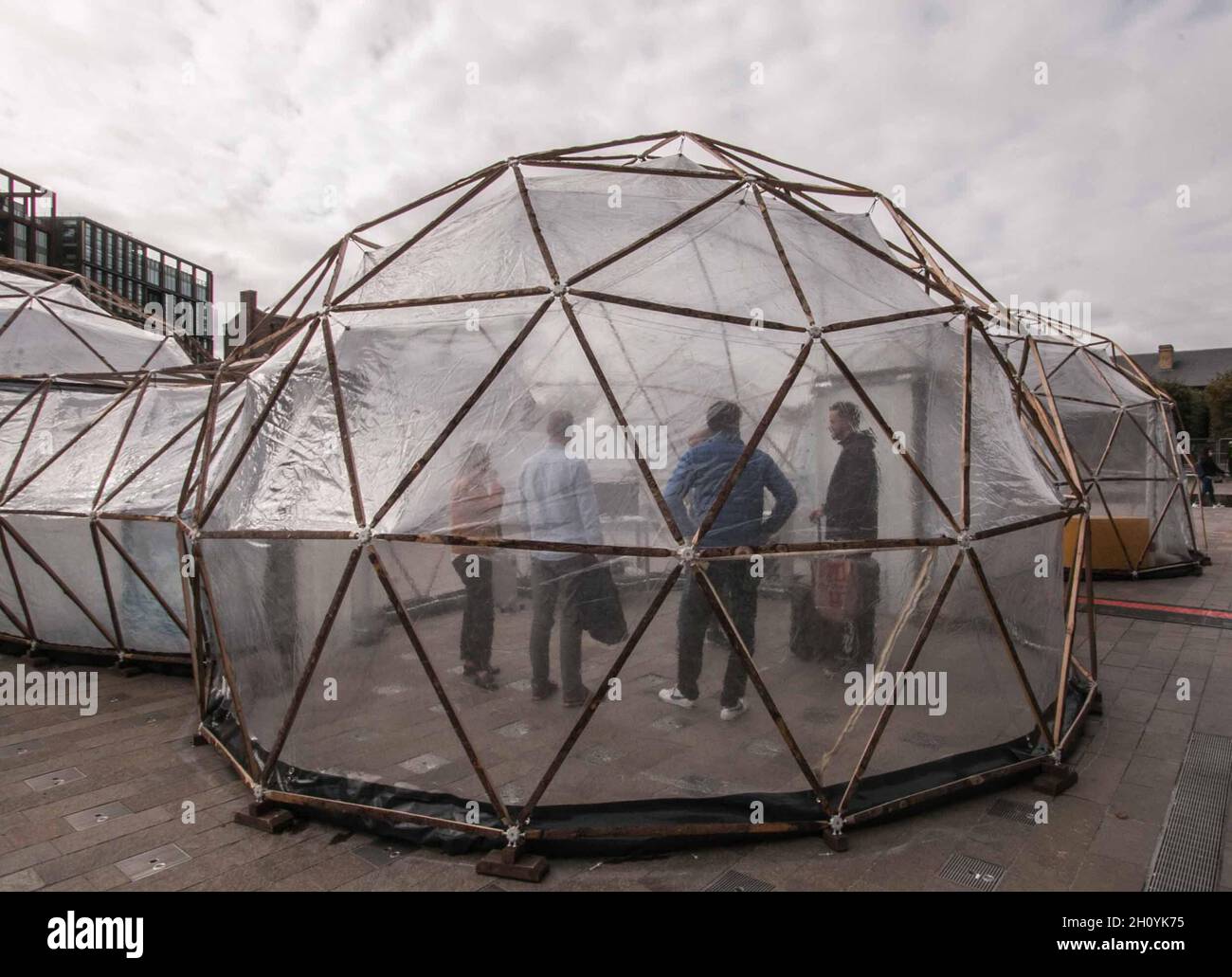 London, UK. 15th Oct, 2021. By artist Michael Pinsky, the Pollution ...