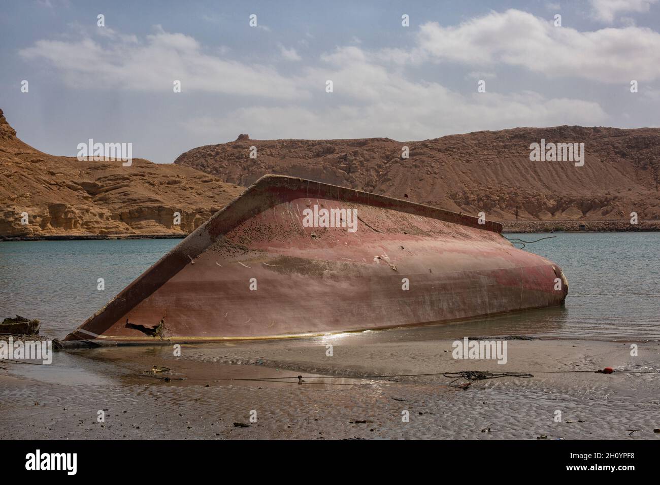 Shipyard in Sur Oman where traditional boats are manufactured and ...