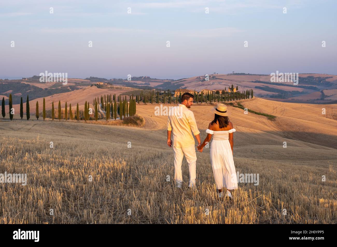 Couple wine tuscany outdoor hi-res stock photography and images - Alamy