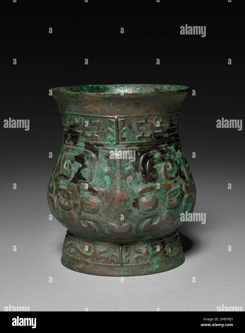 Zun: Ceremonial Vessel, c. 1023-900 BC. China, Zhou dynasty (c. 1046 ...