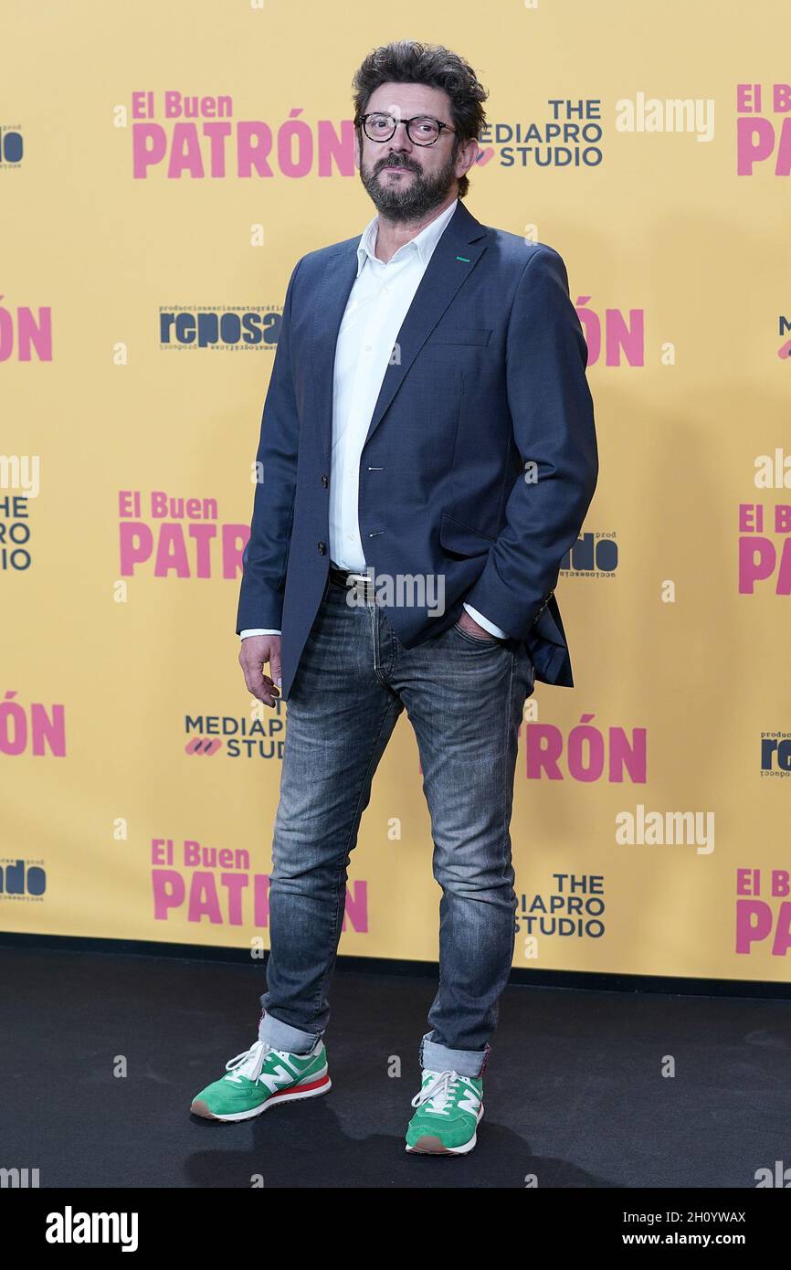Spain, October 14, 2021.Spanish actor Manolo Solo attends the photocall ...