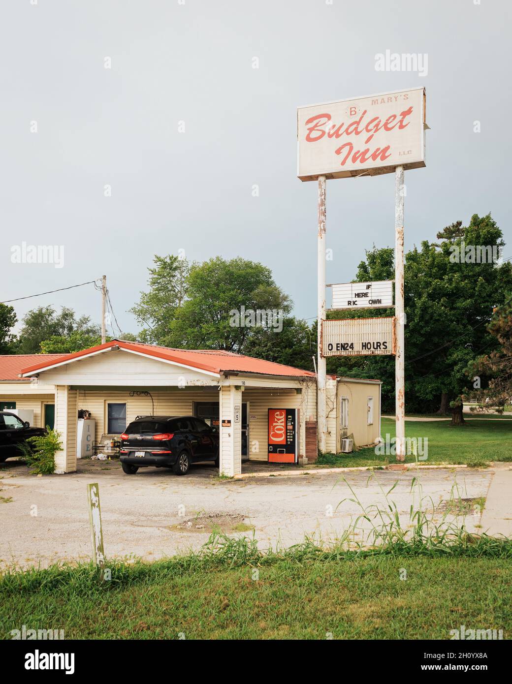 Budget Inn, on Route 66 in Lebanon, Missouri Stock Photo - Alamy