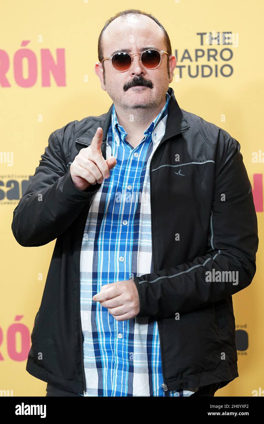 Spanish actor Carlos Areces attends the photocall for the 'El Buen ...