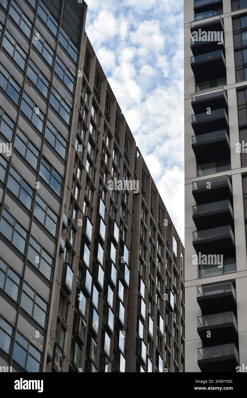 High Rise residential apartment block in waterloo london Stock Photo ...
