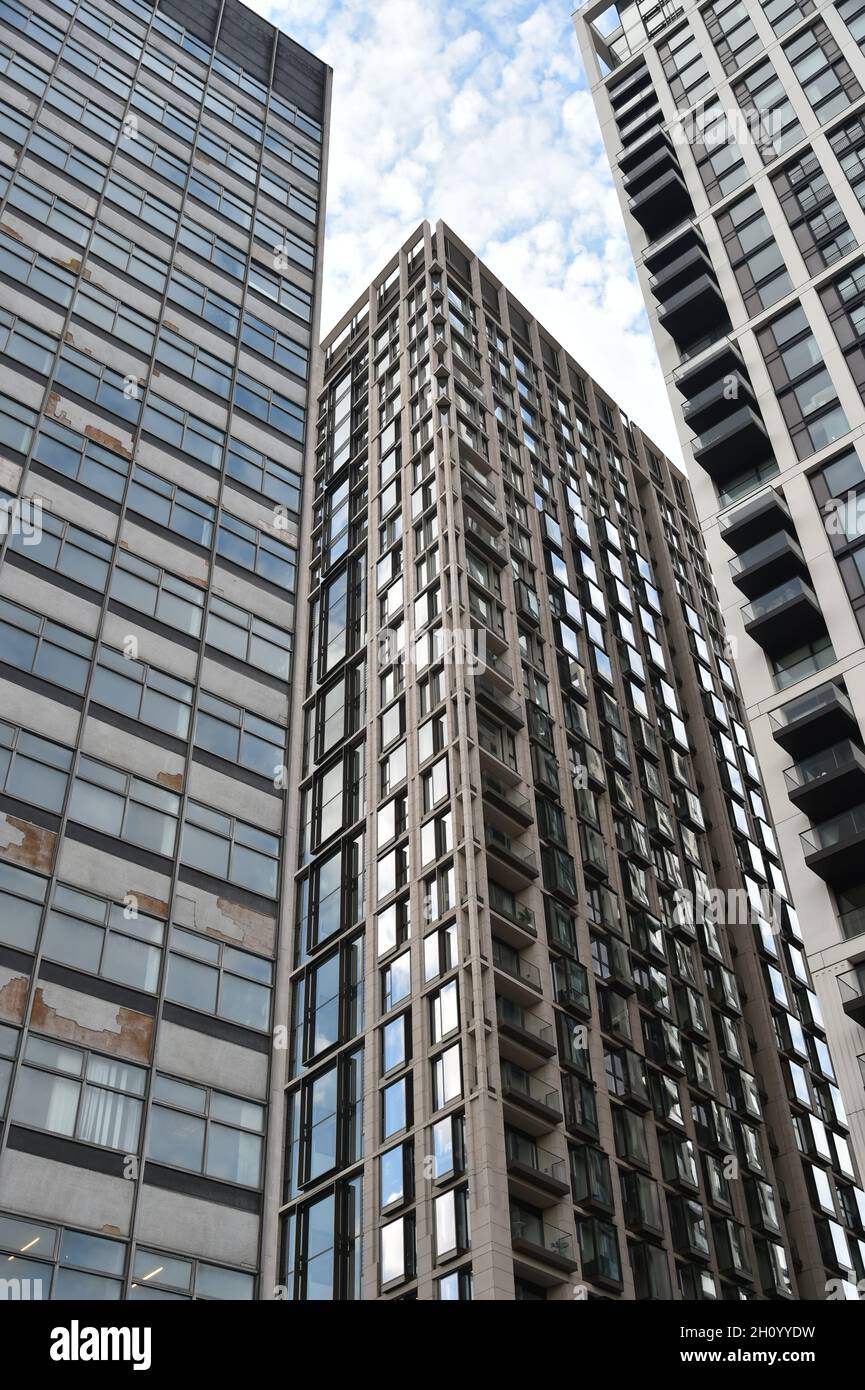 High Rise residential apartment block in waterloo london Stock Photo ...