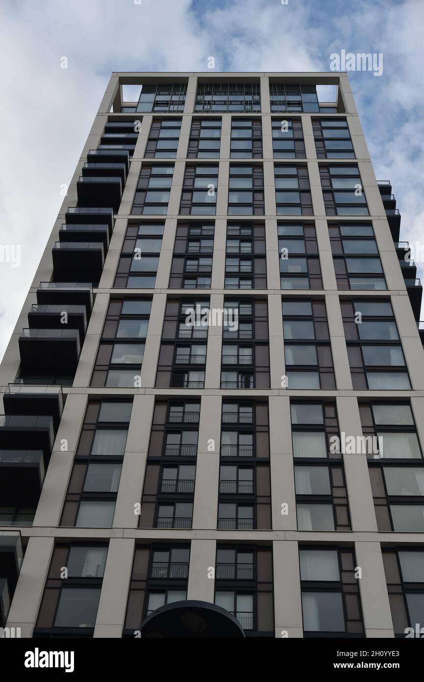 High Rise residential apartment block in waterloo london Stock Photo ...