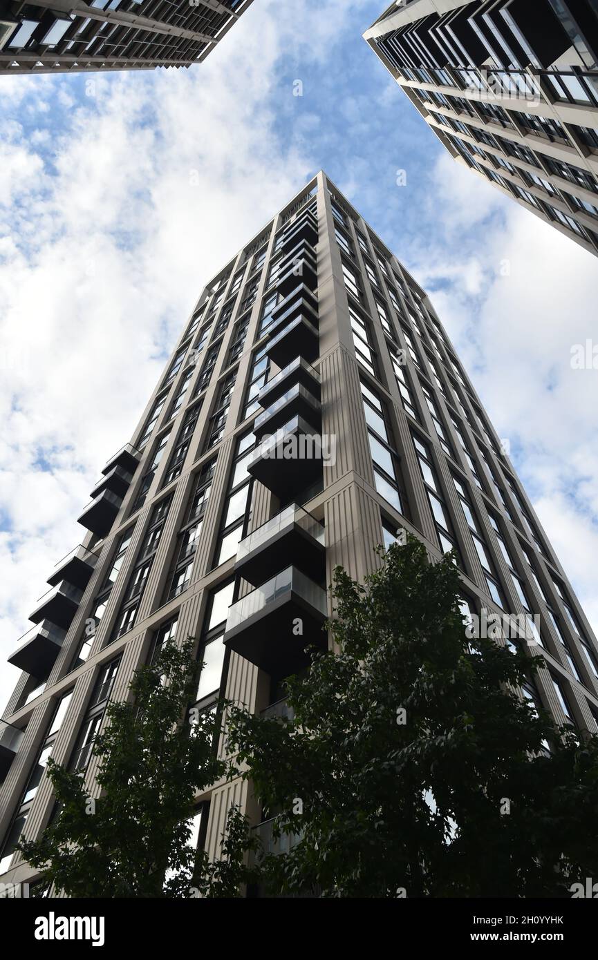 High Rise residential apartment block in waterloo london Stock Photo ...