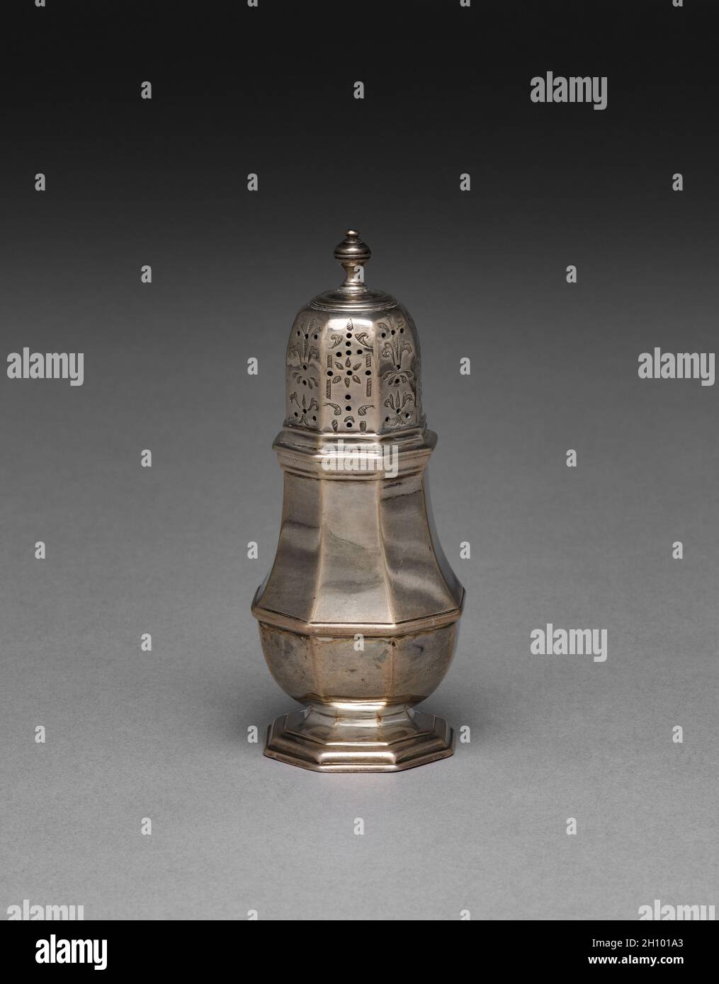 Caster, 1719. William Spackman (British). Silver; overall: 15.6 cm (6 1 ...