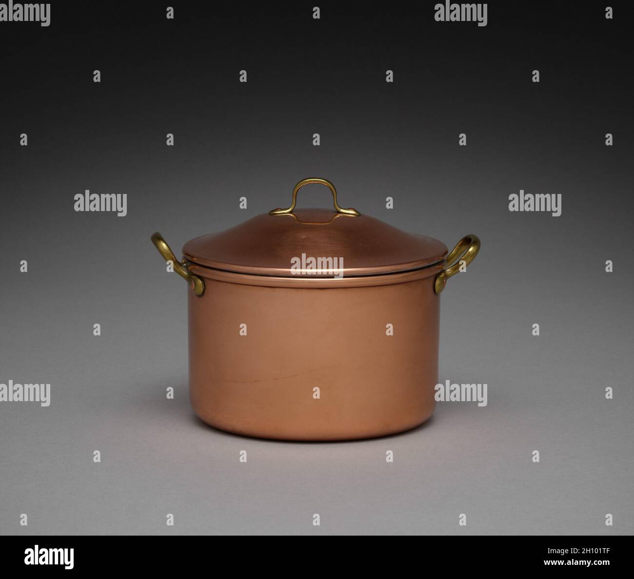 Covered Pot, 1914. Firm of Peter Carl Fabergé (Russian, 1846-1920 ...