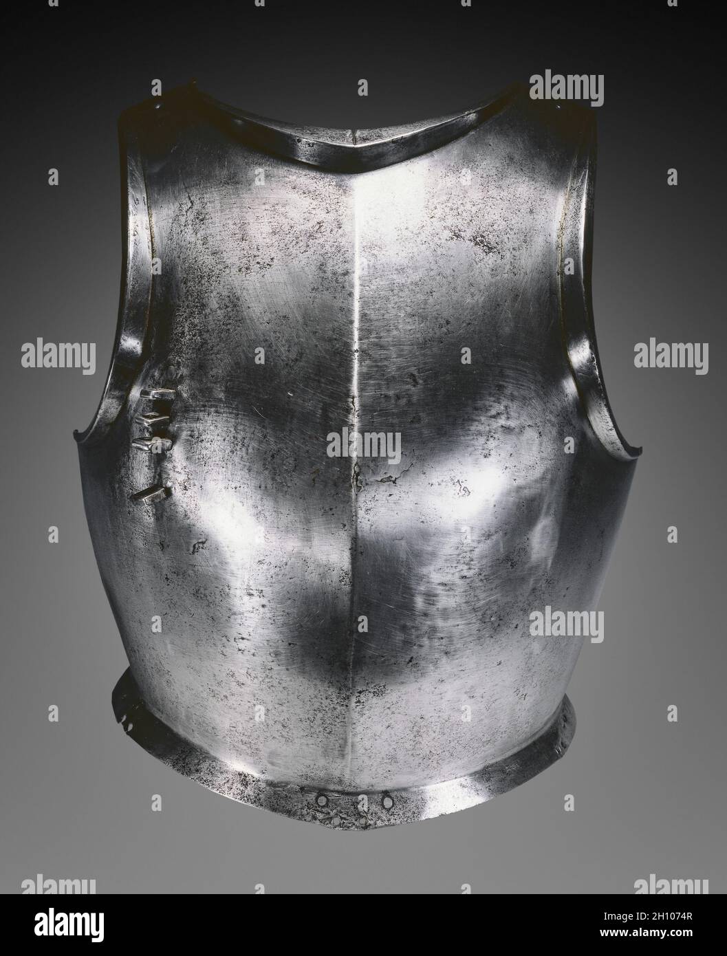 Gothic Breastplate , c. 1490–1500. Possibly by Domenico dei Barini ...