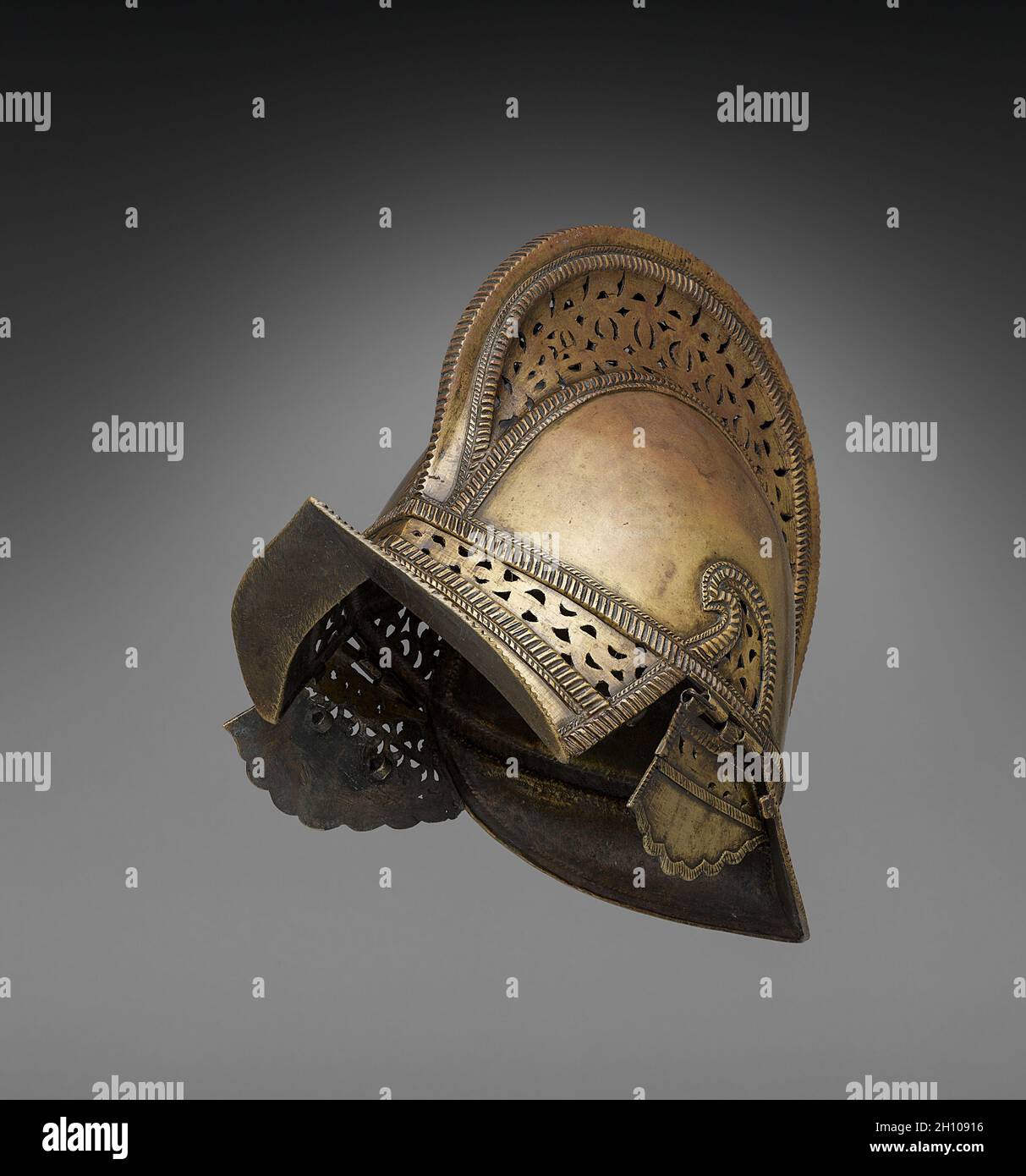 Helmet, 19th century. Philippines, Mindanao. average: 25.4 cm (10 in ...