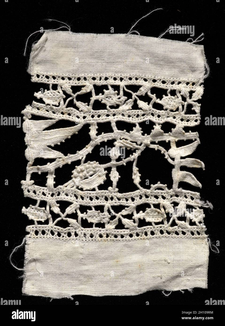 Fragment of Needlepoint (Reticella and Cutwork) Lace, 17th century ...