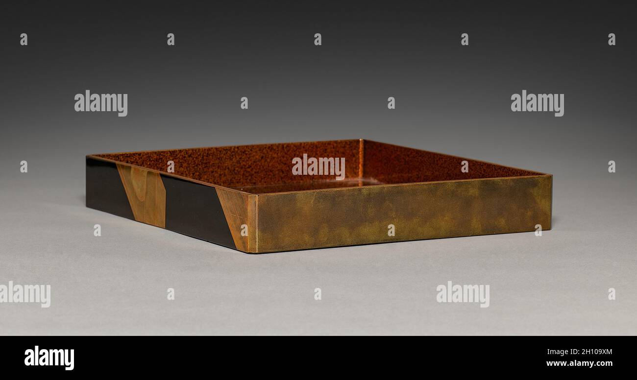 Spitting woman hi-res stock photography and images - Alamy