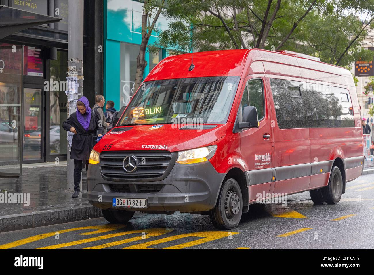 Mercedes mini bus hi-res stock photography and images - Alamy