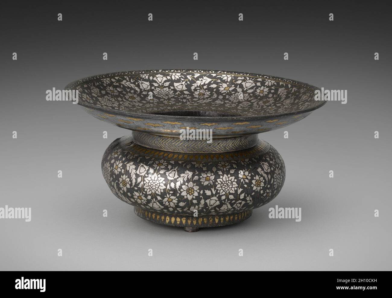 Bidri Basin, c. 1650. Southwestern India, Deccan, Karnataka, Bidar ...