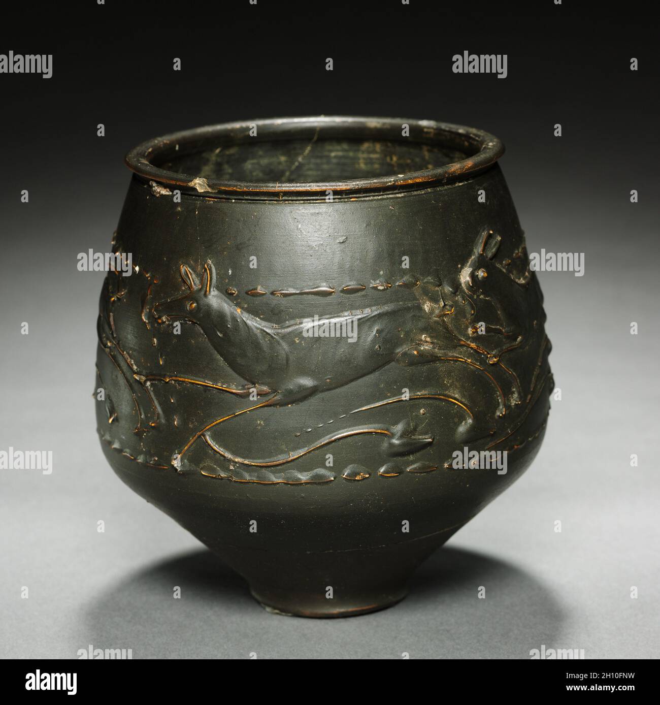 Caster ware vase hi-res stock photography and images - Alamy