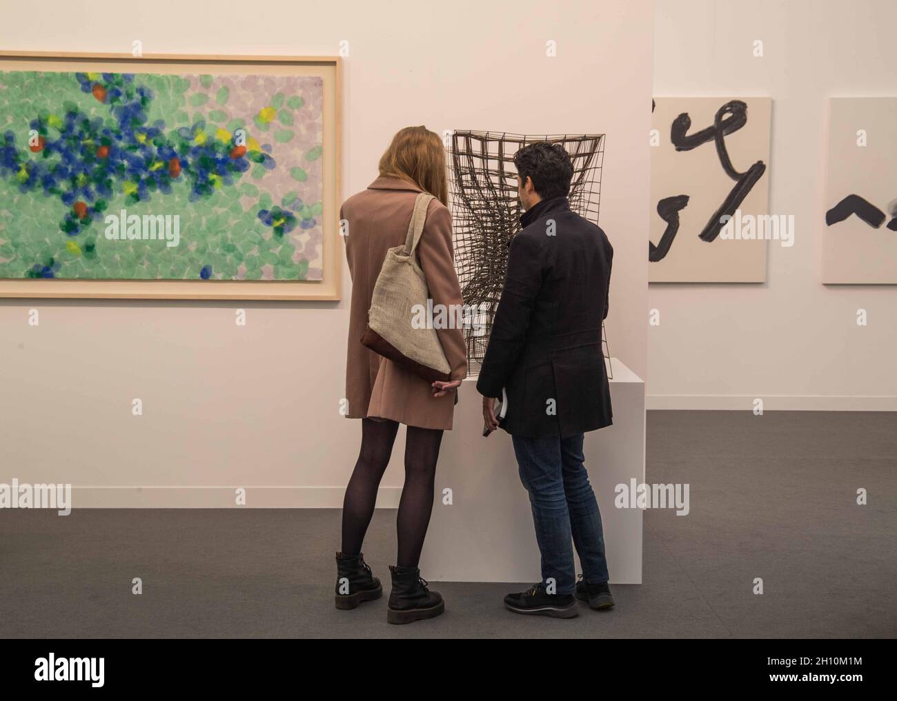 London, UK. 15th Oct, 2021. Frieze Art Fair the international ...