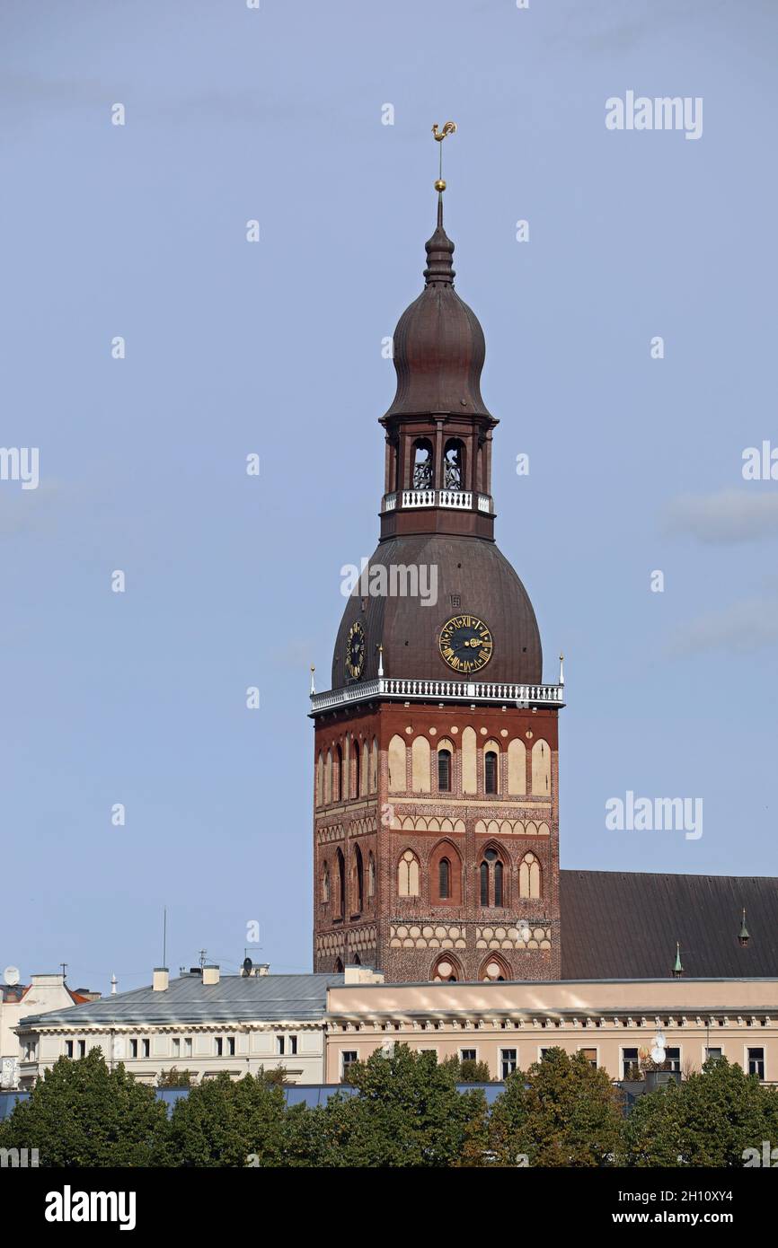 Riga cathedral hi-res stock photography and images - Alamy