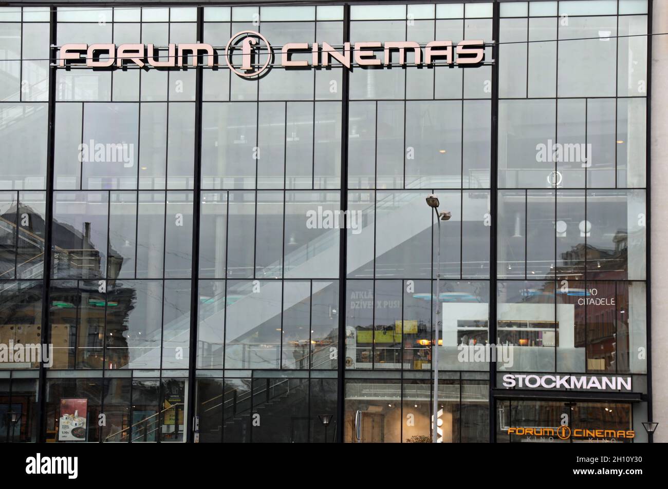 The forum cinema hi-res stock photography and images - Alamy