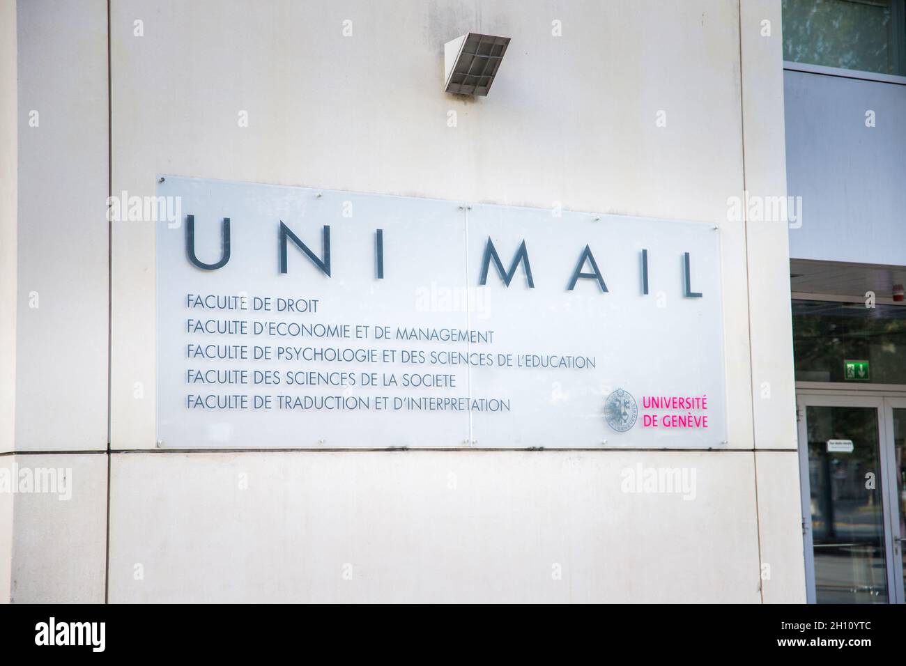 University study school inside art hi-res stock photography and images ...