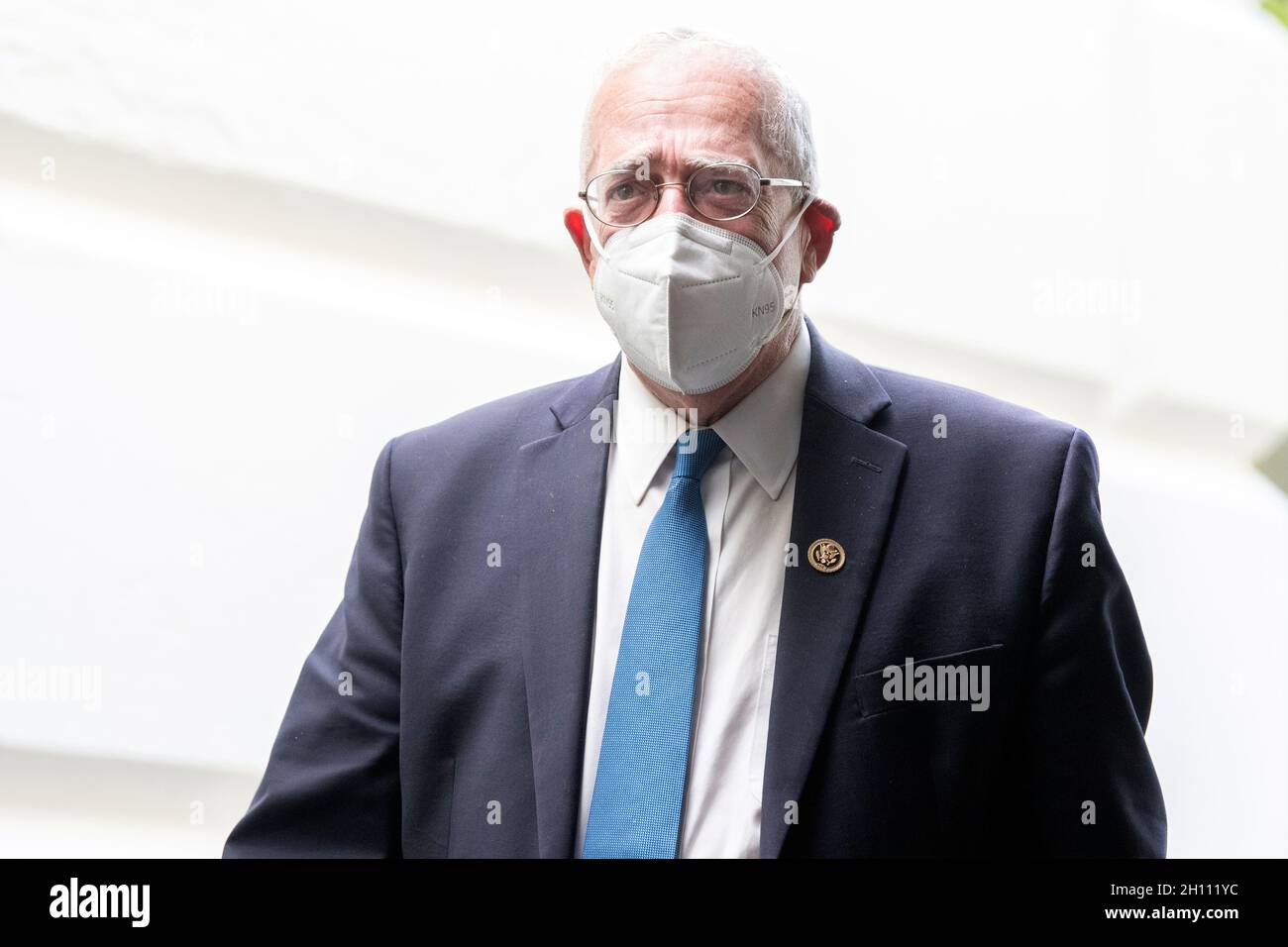 UNITED STATES - OCTOBER 1: Rep. Gerry Connolly, D-Va., leaves a meeting ...