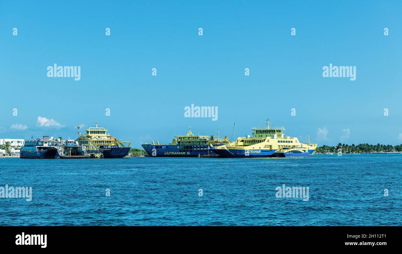 Ultramar ferry hi-res stock photography and images - Alamy