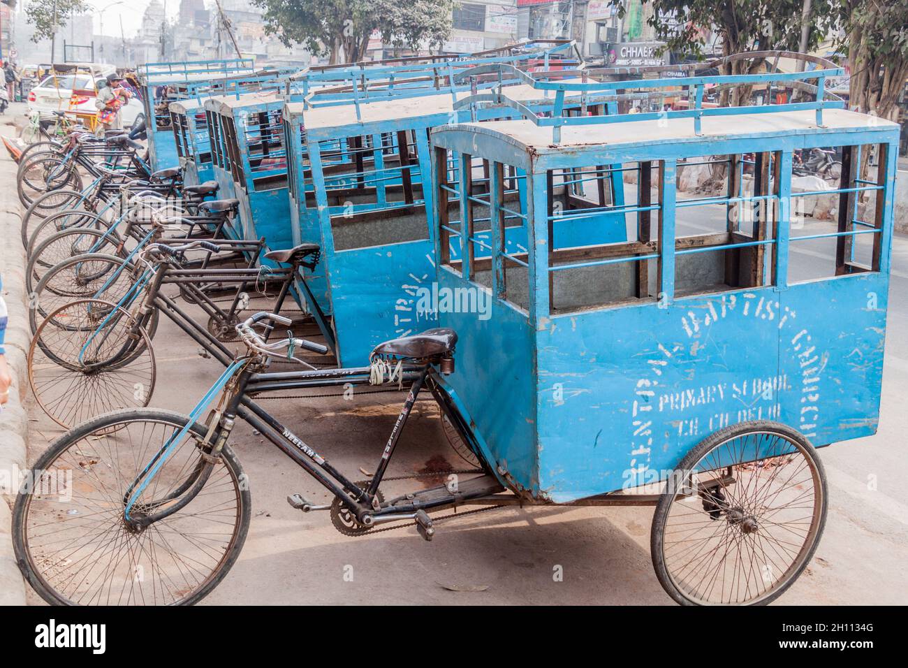 DELHI, INDIA - JANUARY 25, 2017: Cyclo rickshaws used as an alternative ...