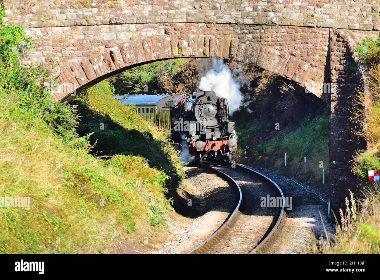 USATC Class S160 2-8-0 locomotive No 2253 Omaha passing Goodrington on ...
