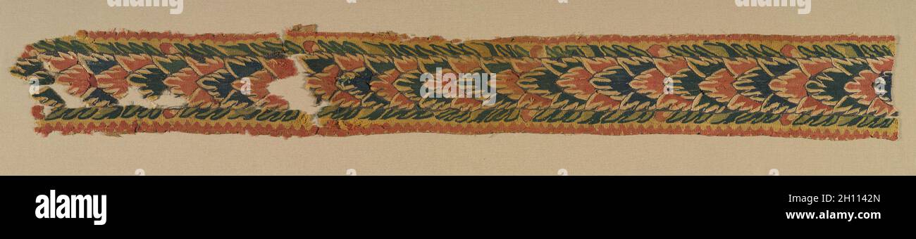 Overlapping leaves hi-res stock photography and images - Alamy