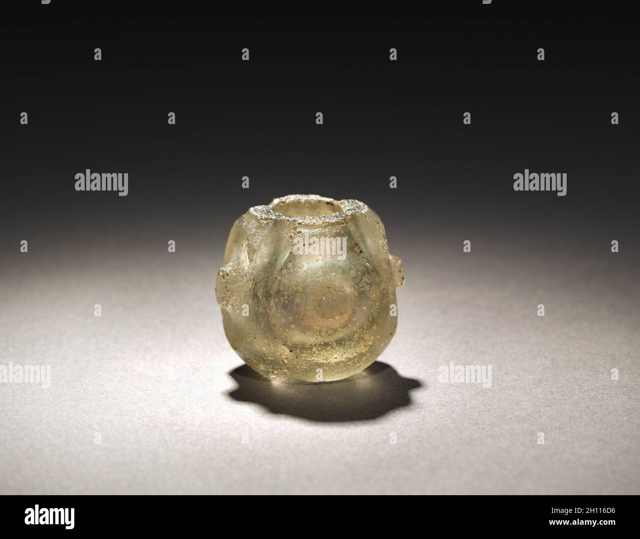 Begram glass hi-res stock photography and images - Alamy