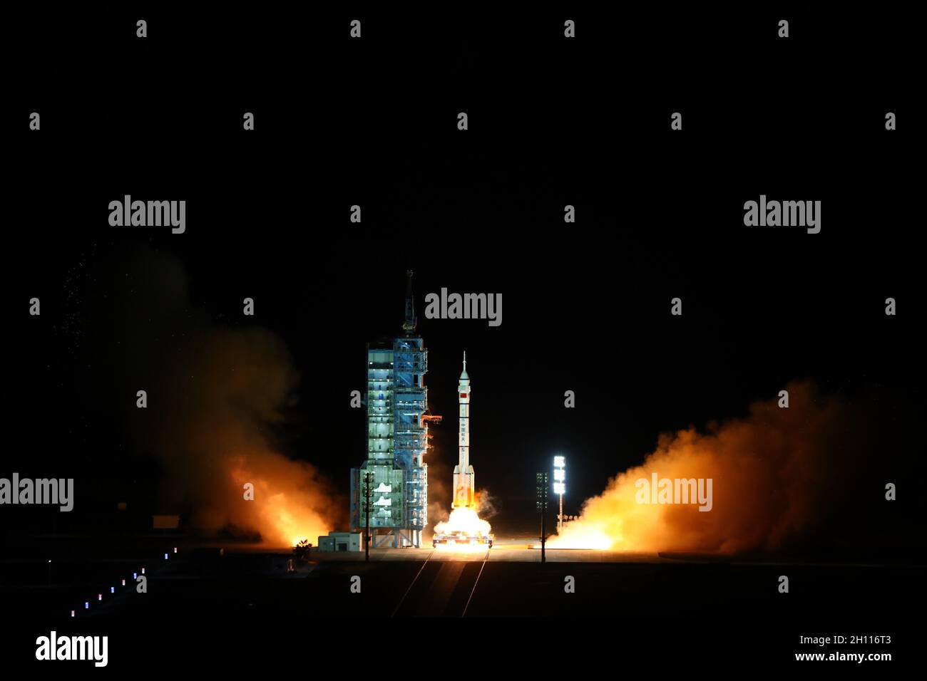 Jiuquan, China. 16th Oct, 2021. Jiuquan, Jiuquan Satellite Launch ...