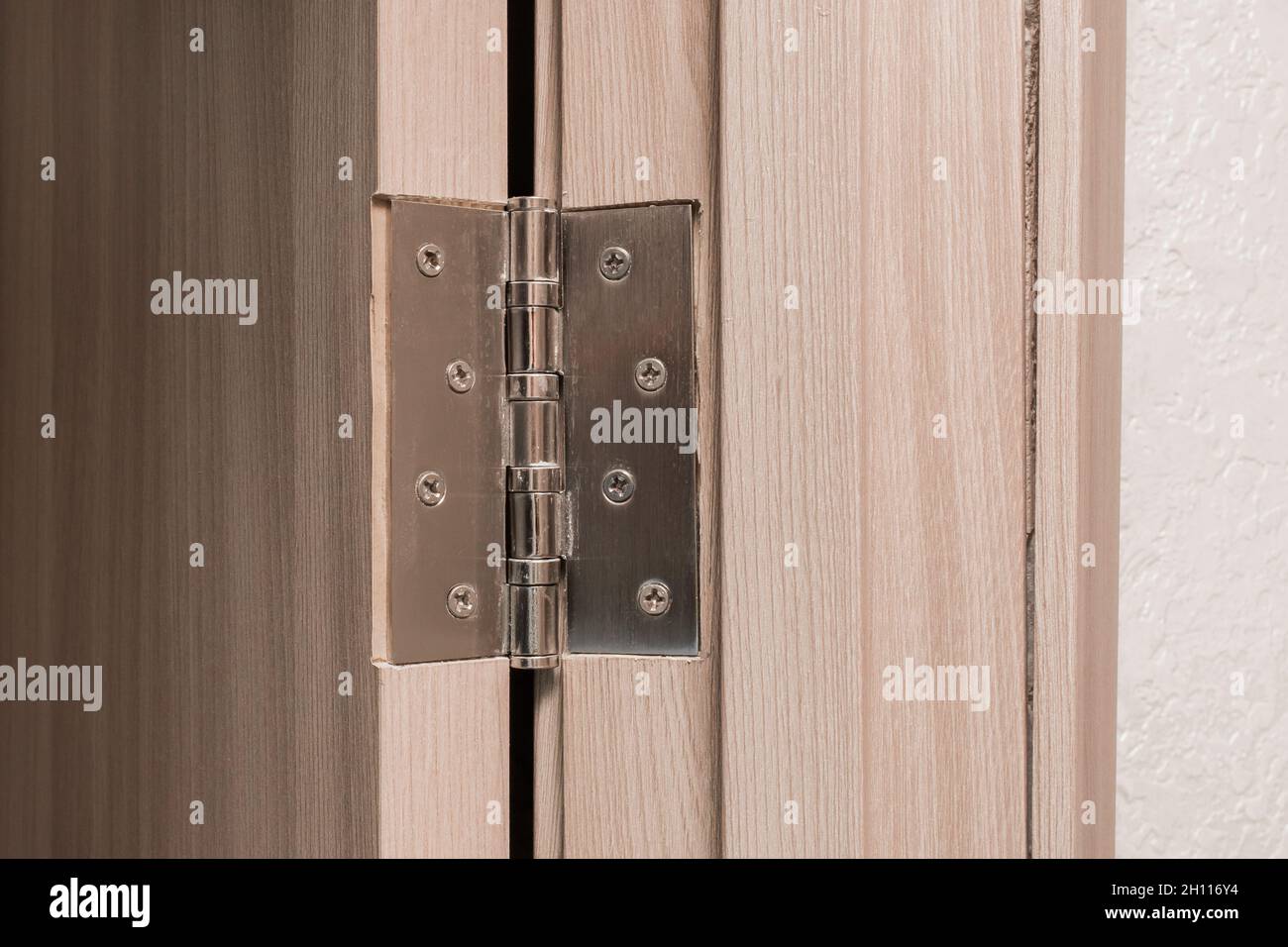 Door hinge wooden hi-res stock photography and images - Alamy