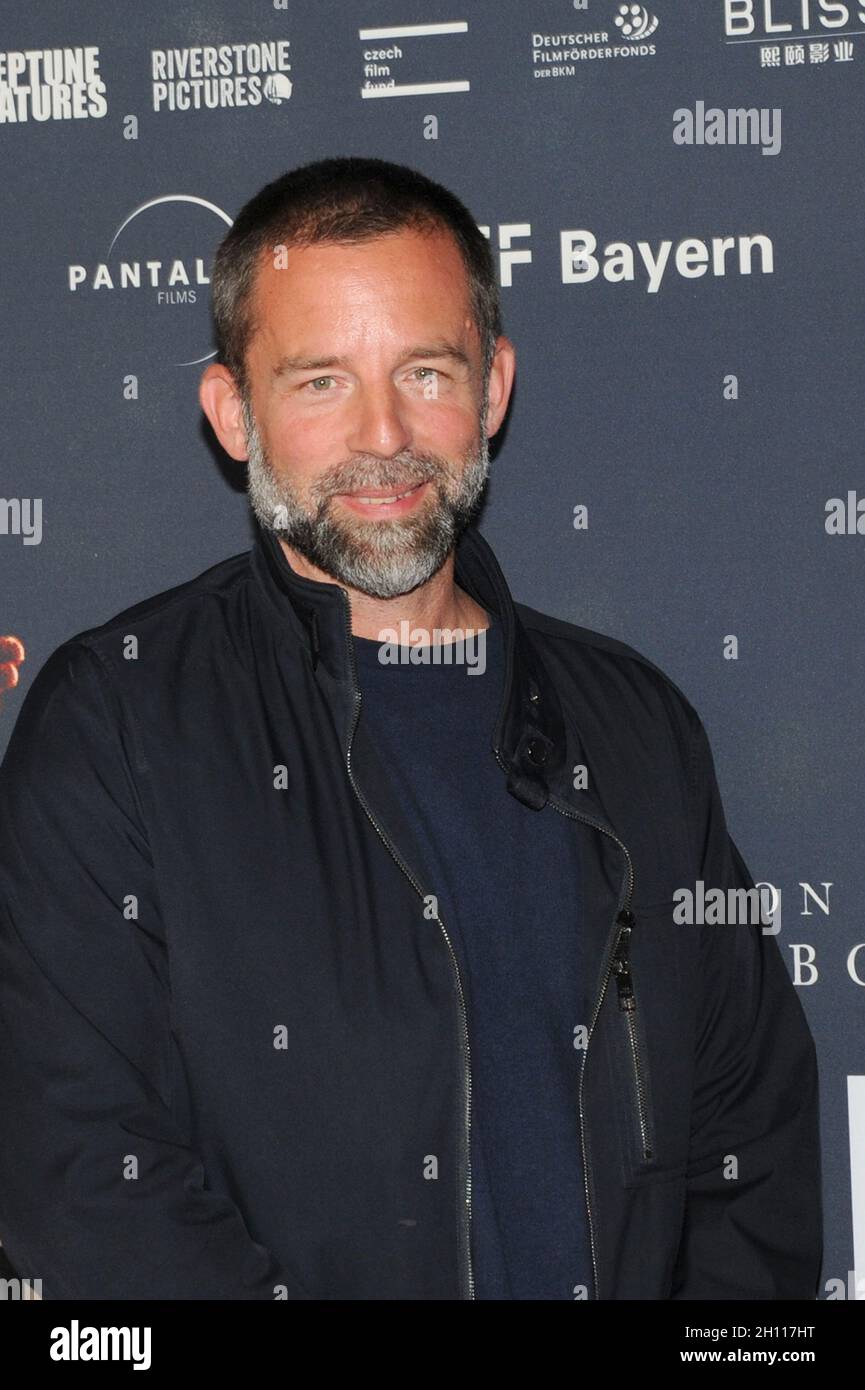 Munich, Germany. 15th Oct, 2021. Producer Dan Maag joins us for the ...