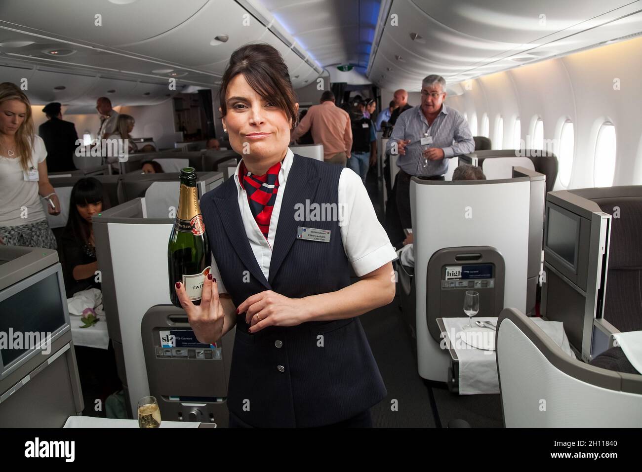 British airways cabin crew and plane hi-res stock photography and ...