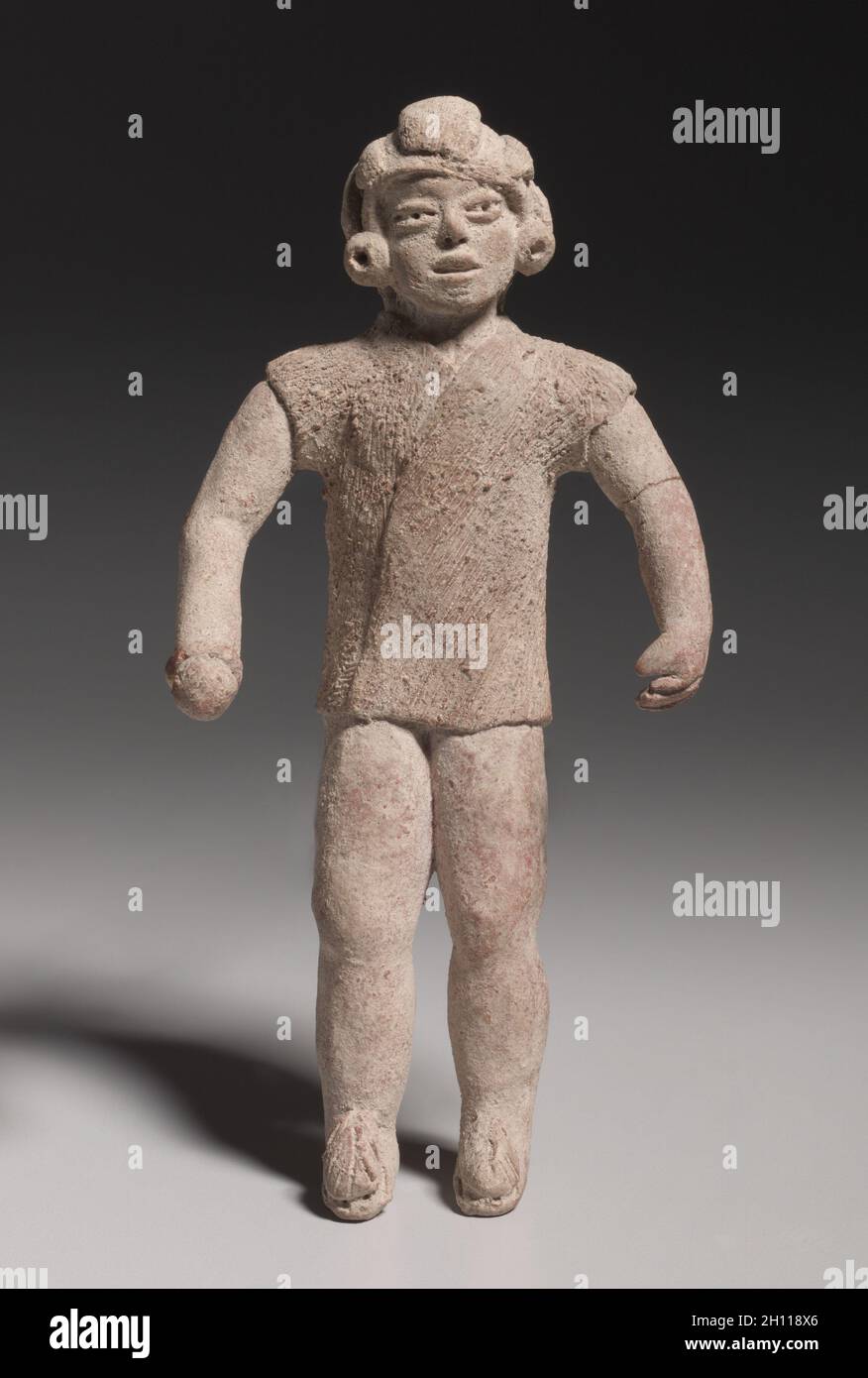 Figurine Holding A Ball(?), Xochipala style (1500-500 BC). Mexico ...